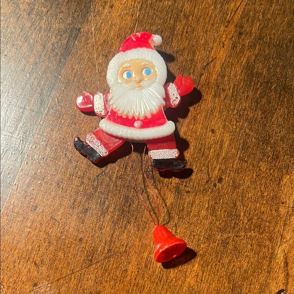 Accents | Vintage Santa Claus Pin Legs Move Pull String Brooch ...